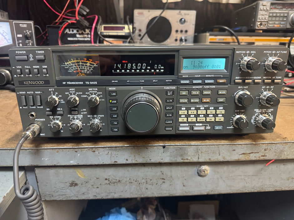 Exploring the Browning Golden Eagle Mark III CB Radio: A Classic in Co ...